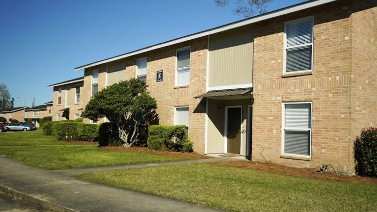 Commercial Window Replacement | Window World of Houston